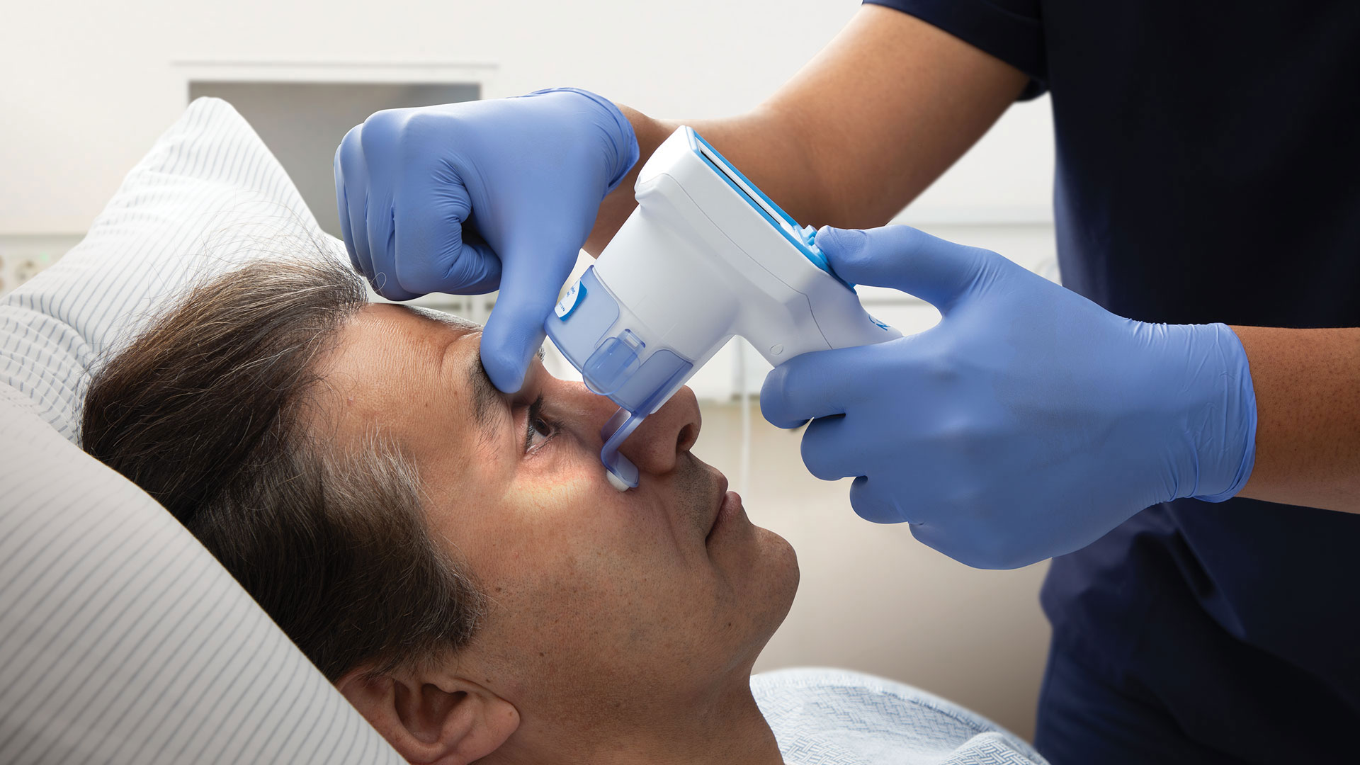 NeurOptics Pupillometry In Critical Care Measure Pupil Size NeurOptics Pupillometry In Critical Care Measure Pupil Size